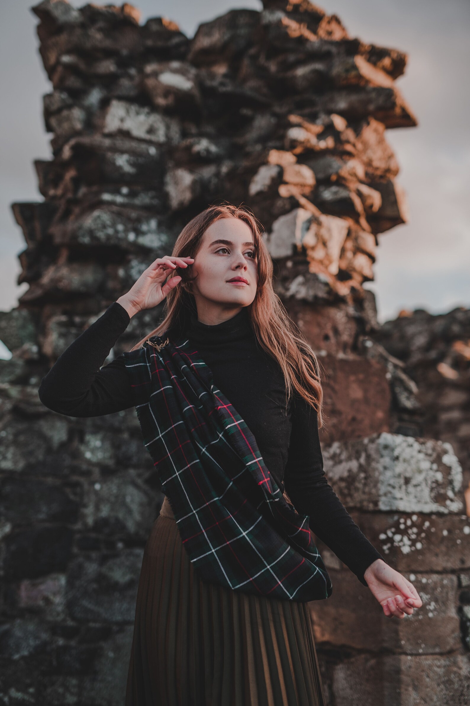 Modern Mackenzie Tartan Outlandish Cowl Wrap Scarf | Etsy UK