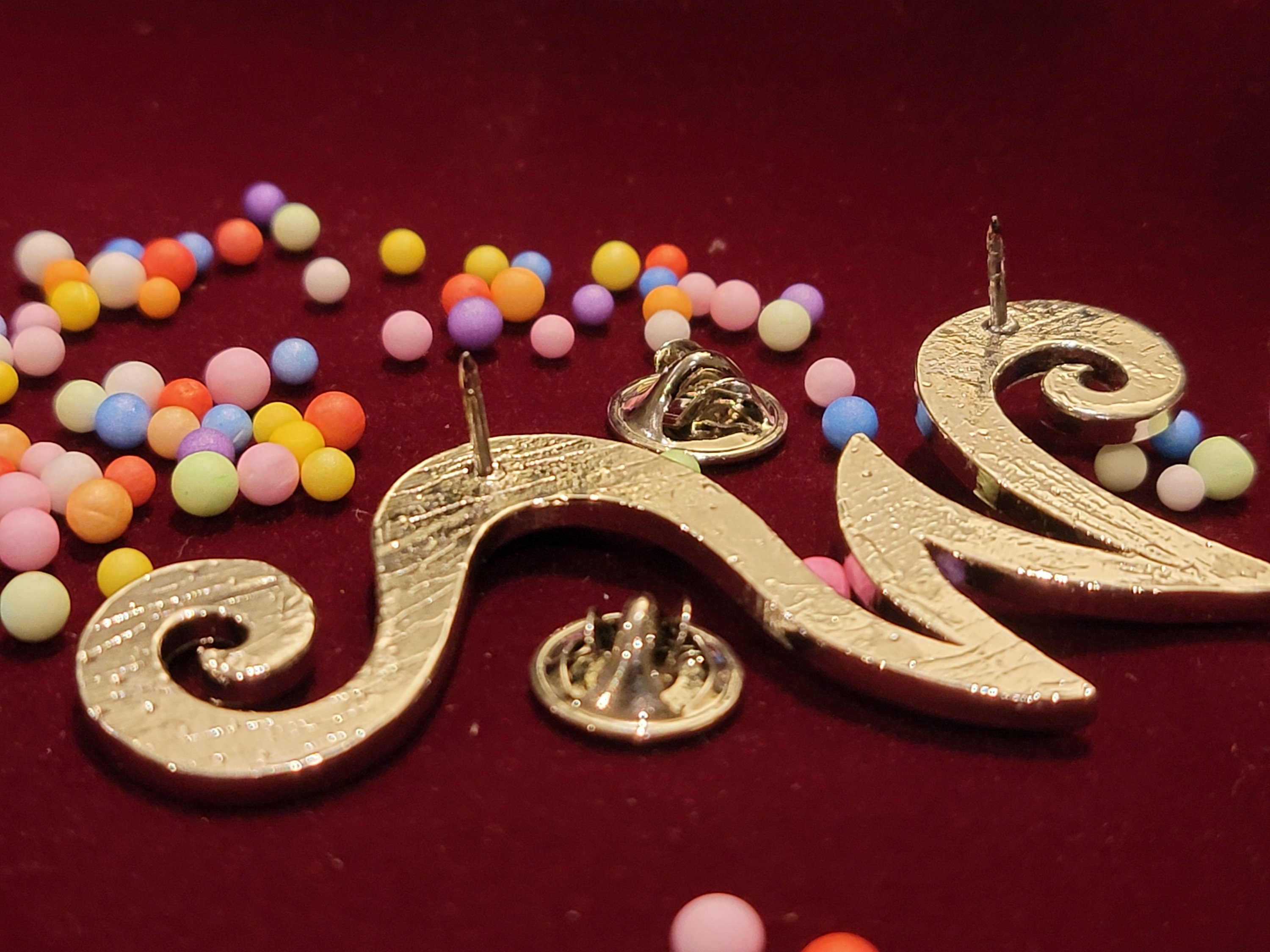 Willy Wonka W Pin - SILVER - Tim Burton Charlie and the Chocolate ...