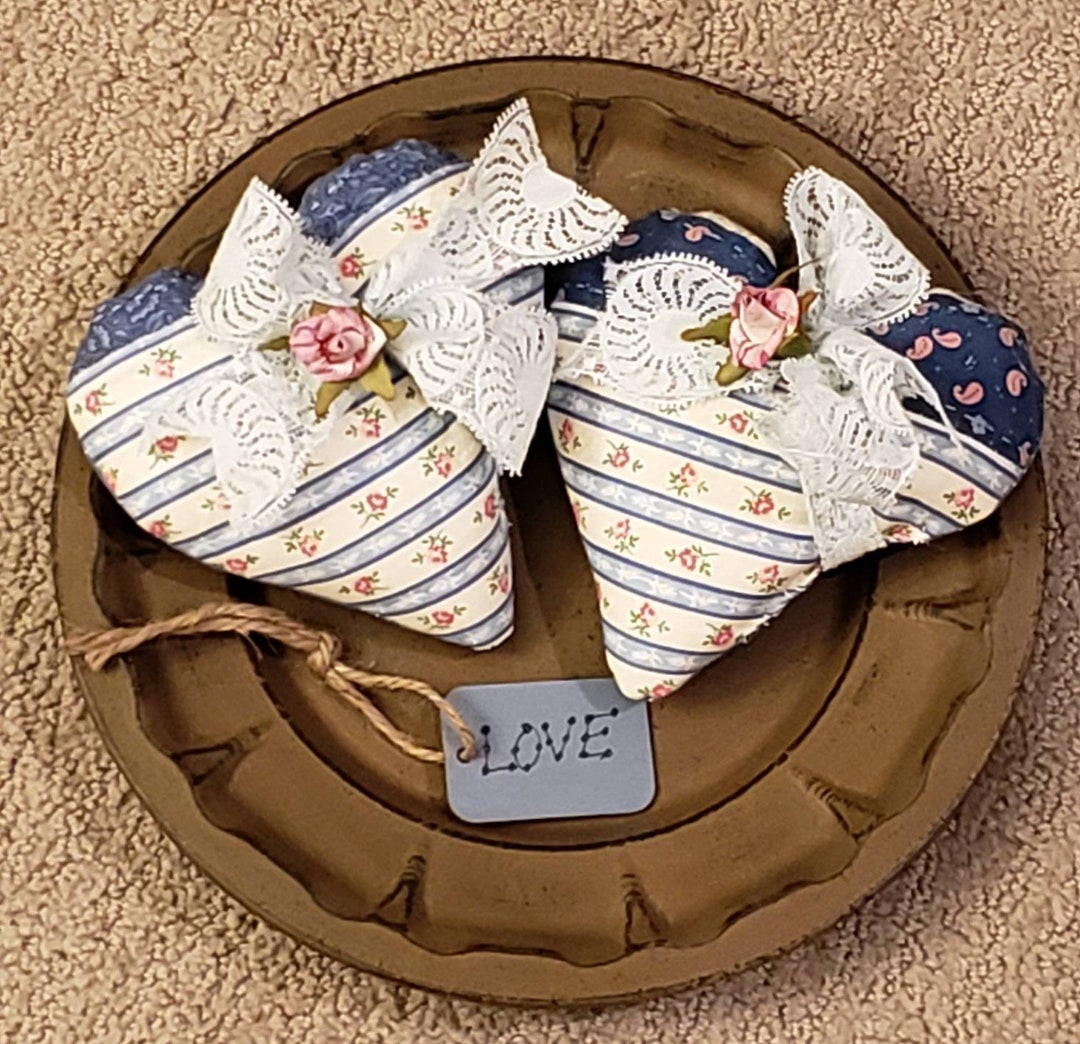 NEW Handmade Set of 2 Primitive Fabric Quilted Hearts Ornies Bowl ...