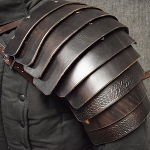 Shoulder Armor Style 4 - Etsy