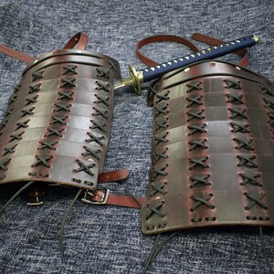 Samurai Style Shoulder Armor - Etsy