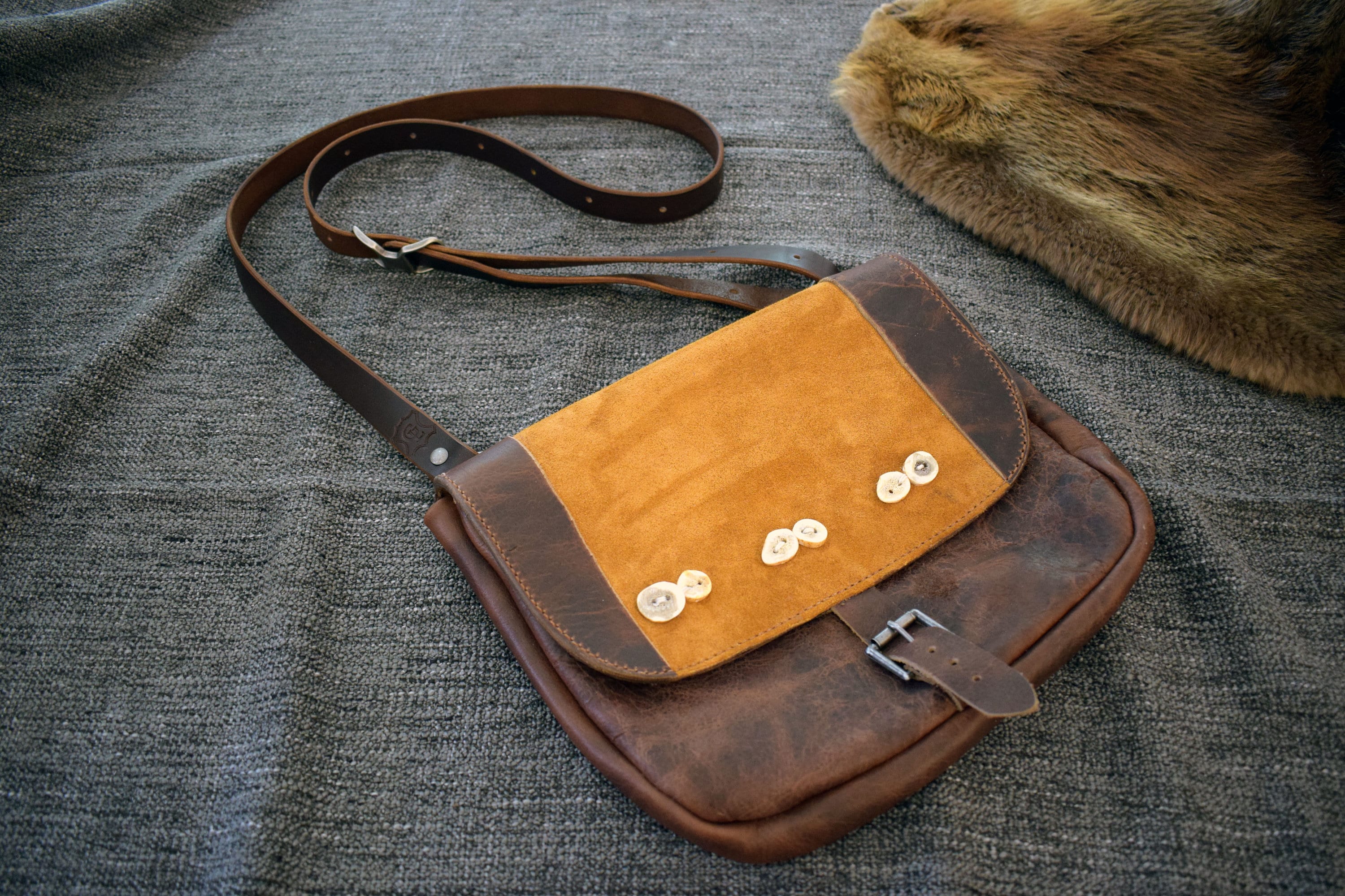 Arthur's Satchel
