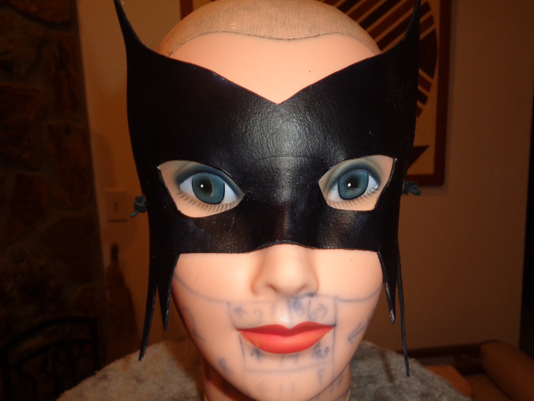 Batgirl Mask - Leather - Etsy