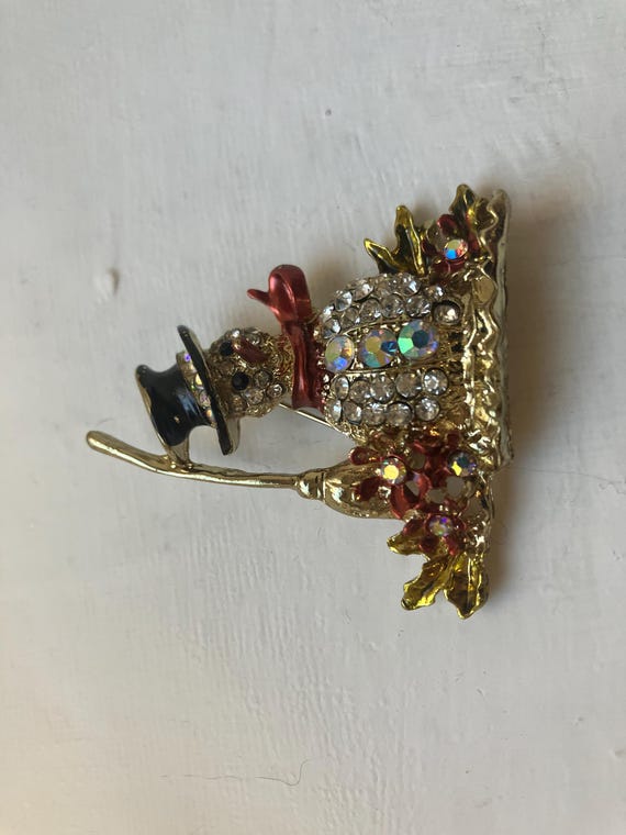 Sparkly christmas brooch store