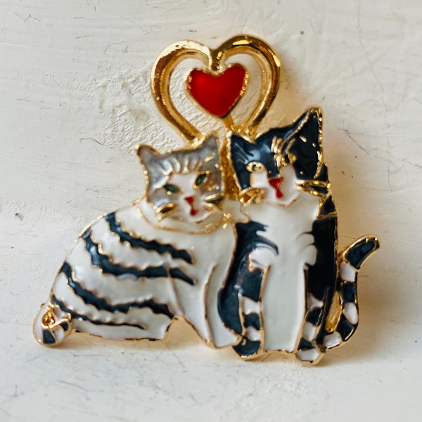 Cat Brooch - Etsy UK