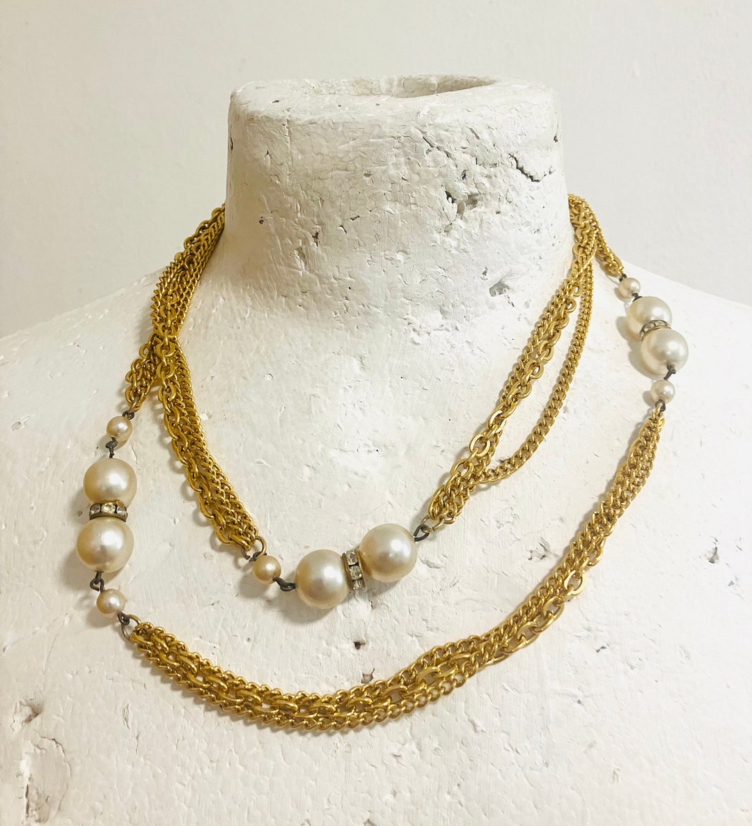 Luxury Gold Plated Chain Necklace With Pearl and Rhinestone Design ...