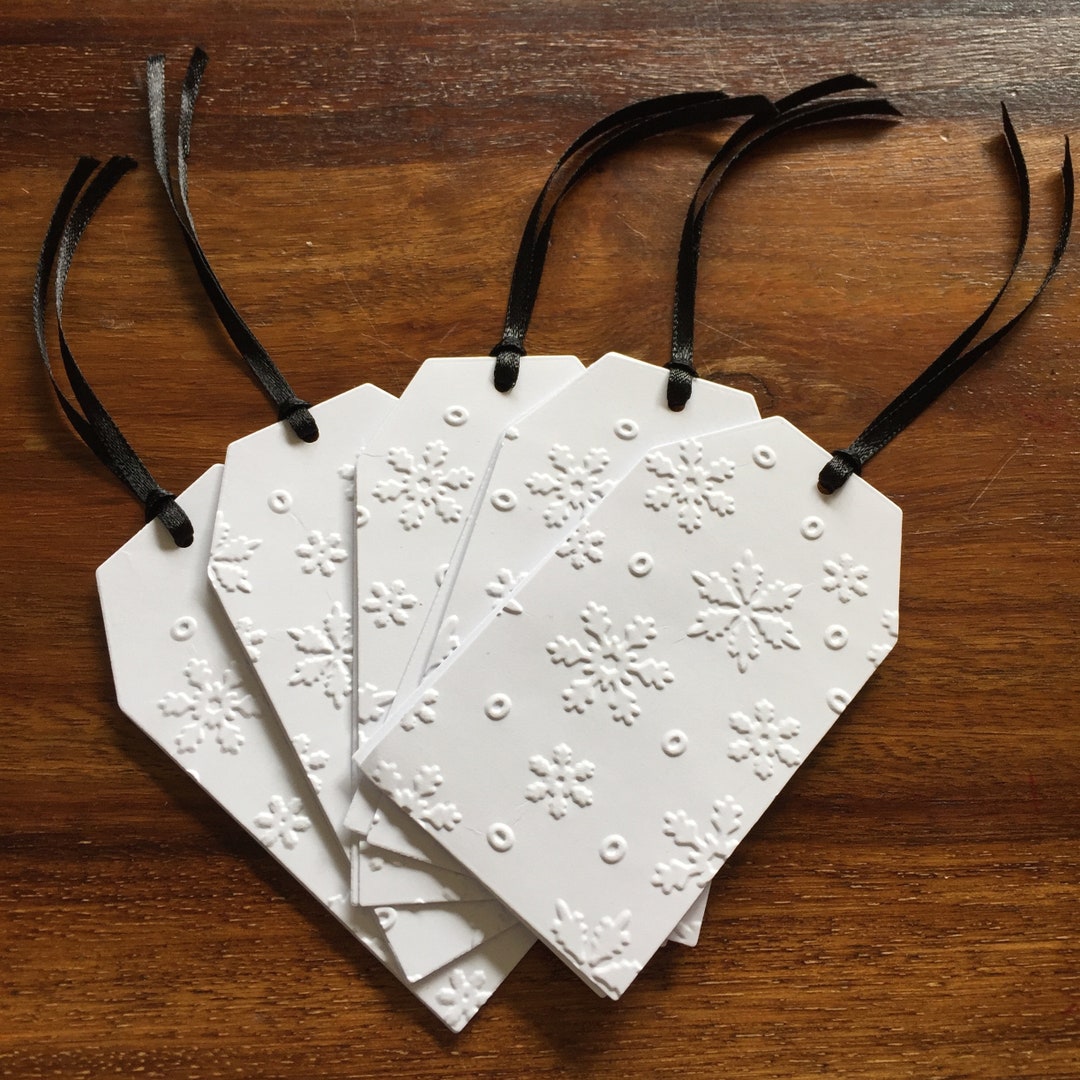 Pack of 5 Embossed Christmas/holiday Gift Tags. Oblong Tags With Small ...