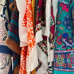 Vintage Mystery Scarf for Her, Women’s Fashion Scarves for Outfit ...