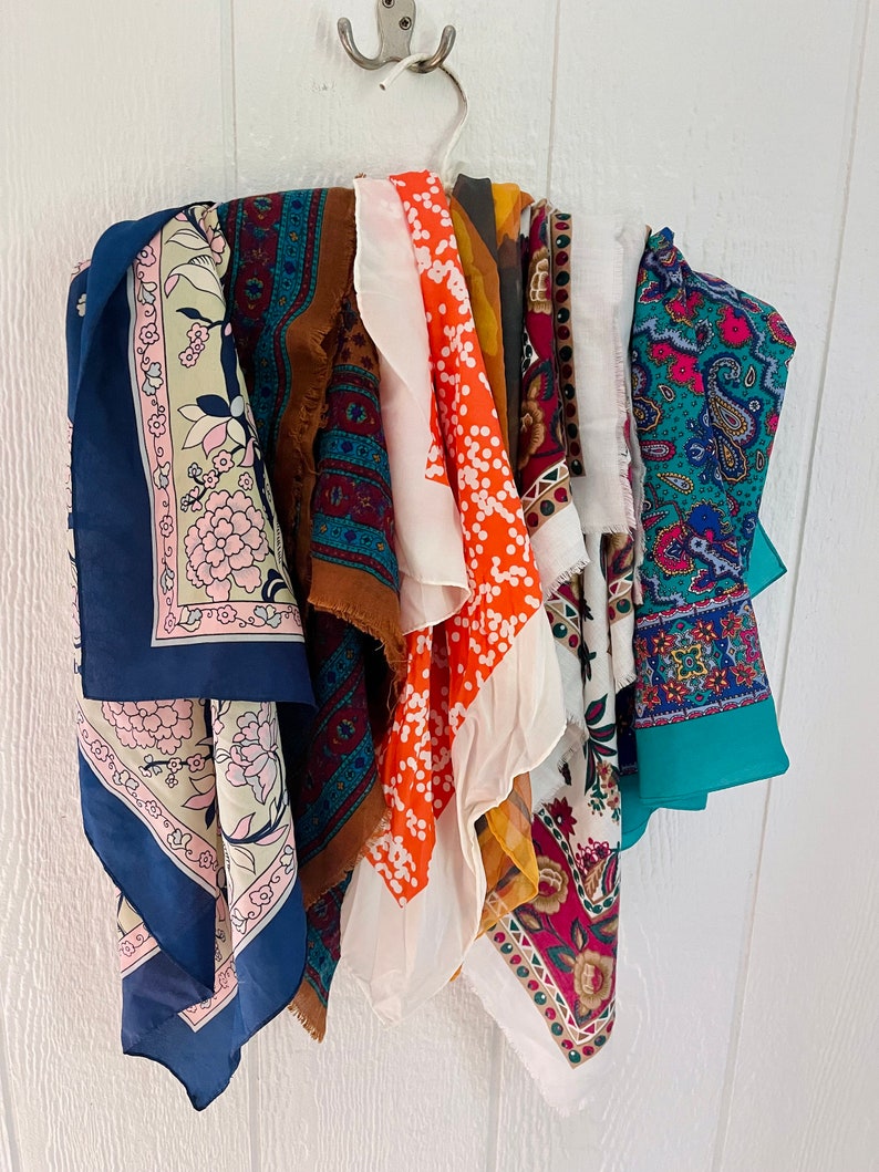 Vintage Mystery Scarf for Her, Women’s Fashion Scarves for Outfit ...