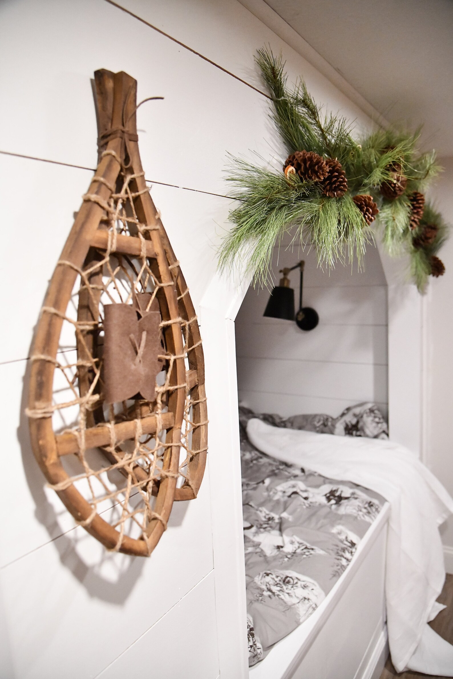 Wooden Snow Shoes Set - Winter Decor - Holiday Decorating - Etsy