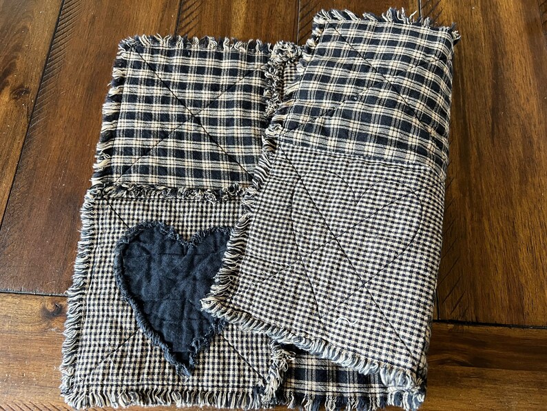 New Primitive Rag Quilt Homespun Black Tan Hearts Farmhouse - Etsy