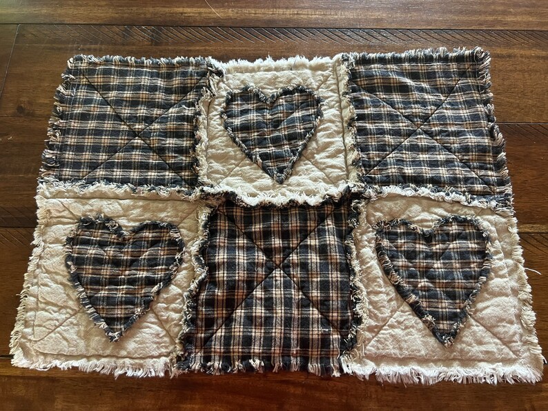 New Primitive Rag Quilt Homespun Black Tan Centerpiece - Etsy