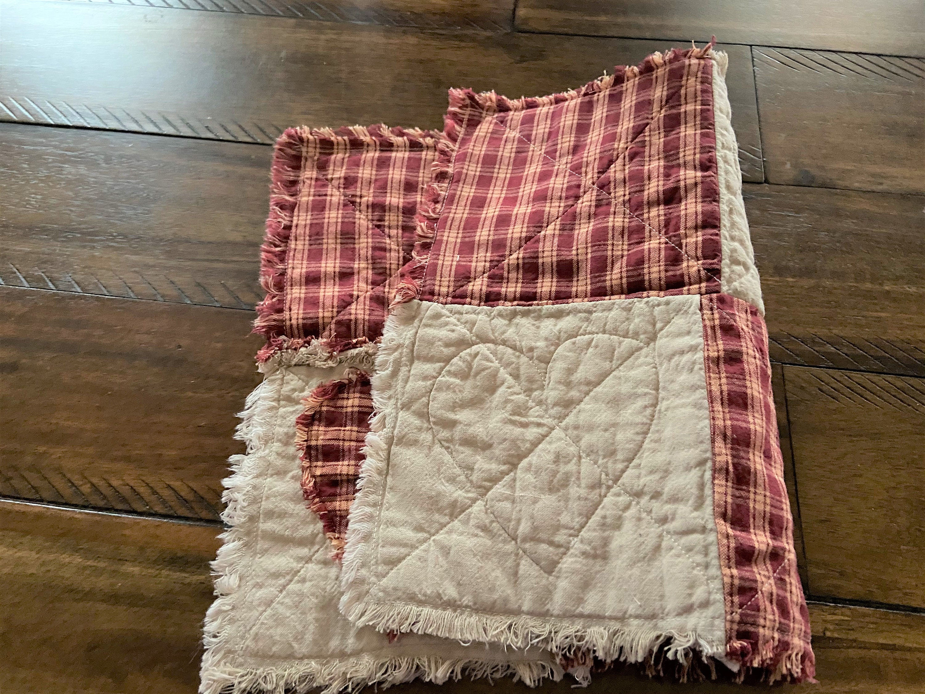 New Primitive Rag Quilt Homespun Red Tan Hearts - Etsy