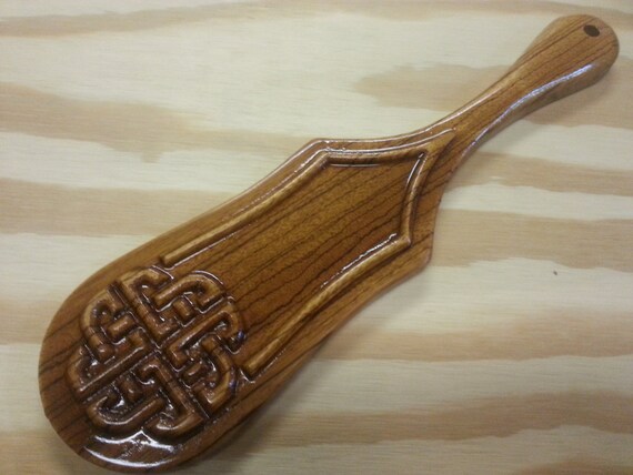 Celtic knot paddle | Etsy