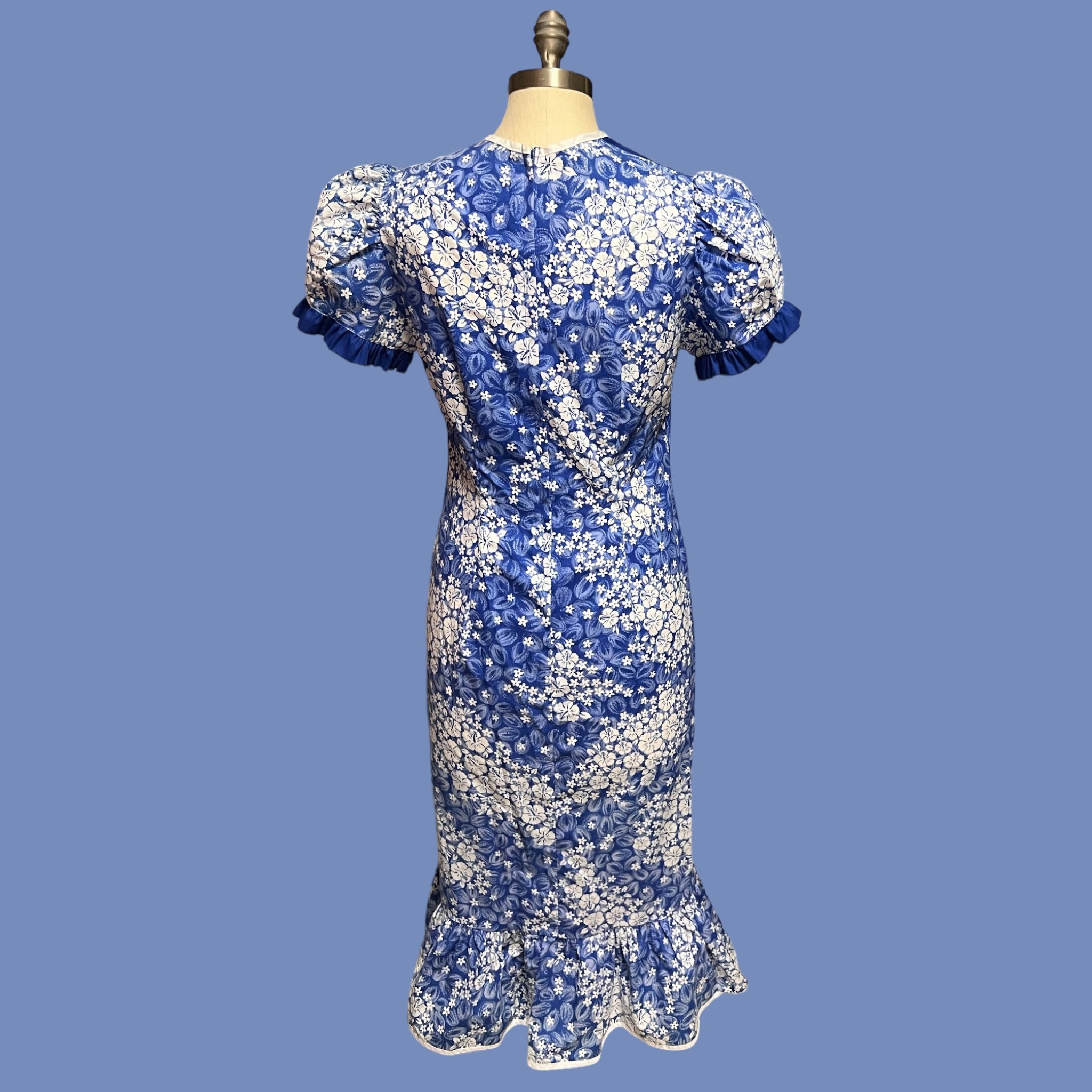 Vintage Hawaiian Muumuu Dress Carol Bennett Floral Tropical Kukui Nut ...