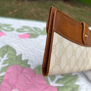Vintage GUCCI GG Logo Leather Long Bifold Wallet - Etsy