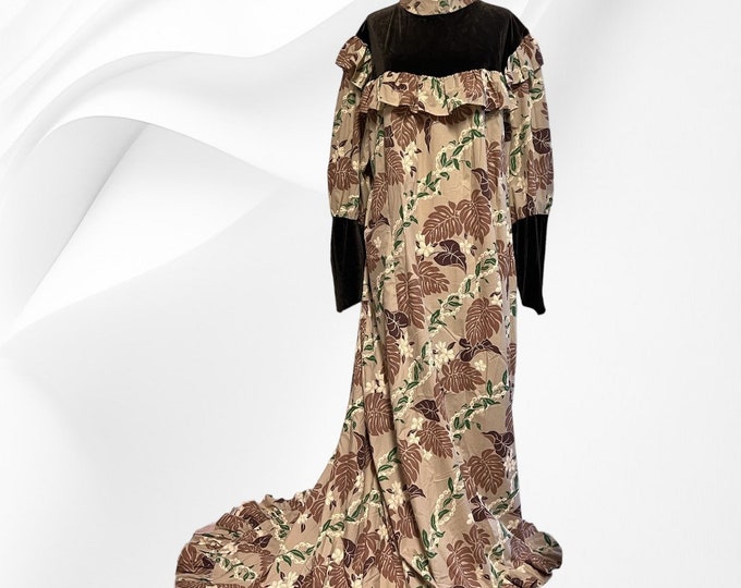 Vintage Hawaiian Muumuu Queen Emma Style Dress Holoku Ilima Lei ...