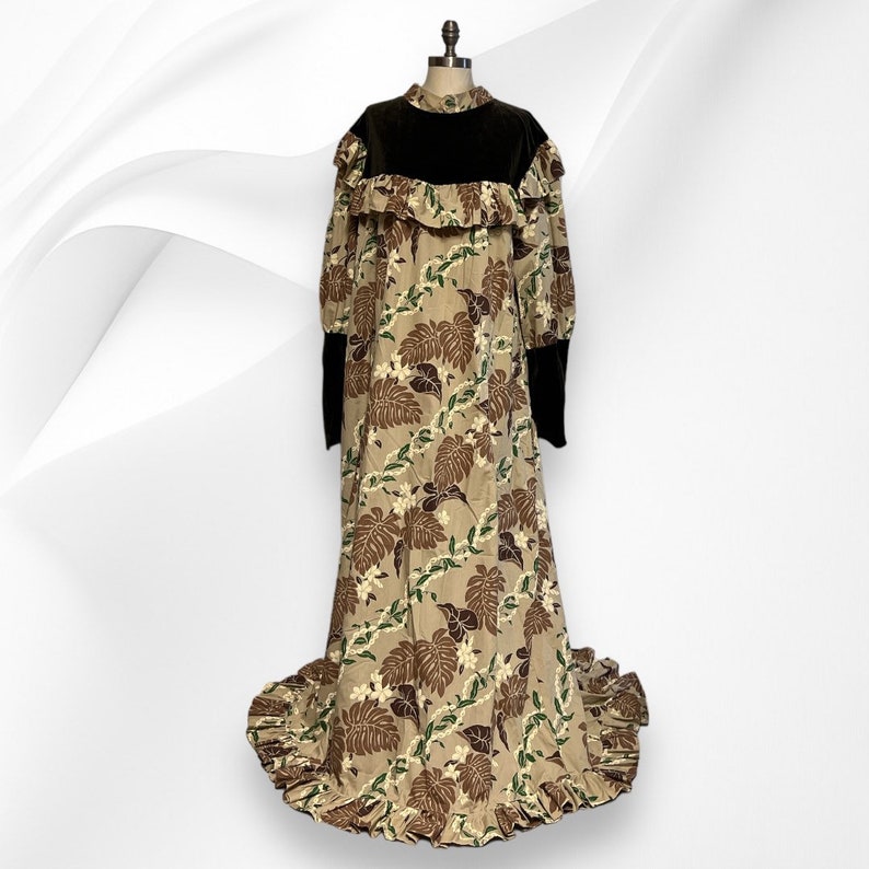 Vintage Hawaiian Muumuu Queen Emma Style Dress Holoku Ilima - Etsy