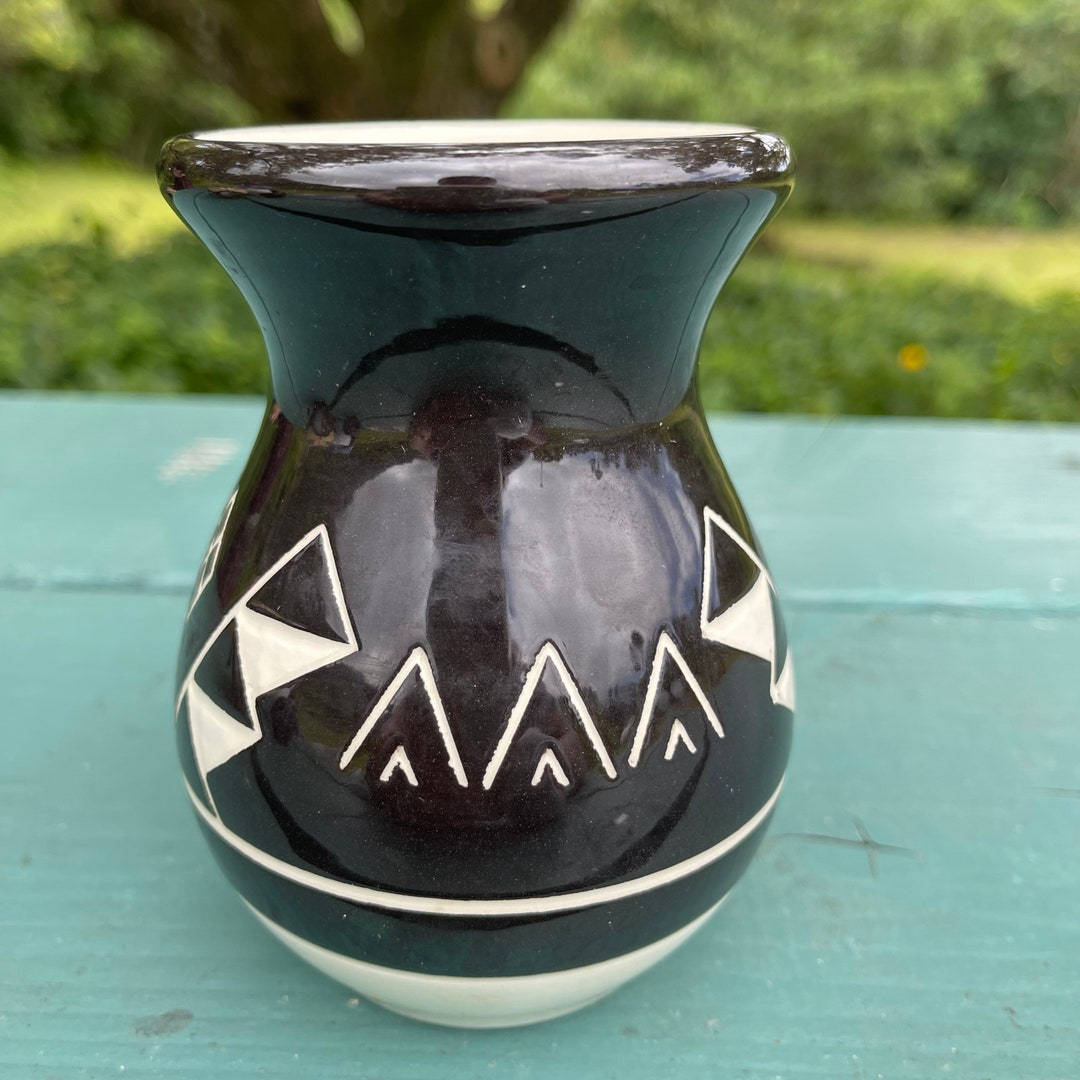 Sioux Pottery Vase Signed Brave Hawk Pottery Native American Vintage - Etsy