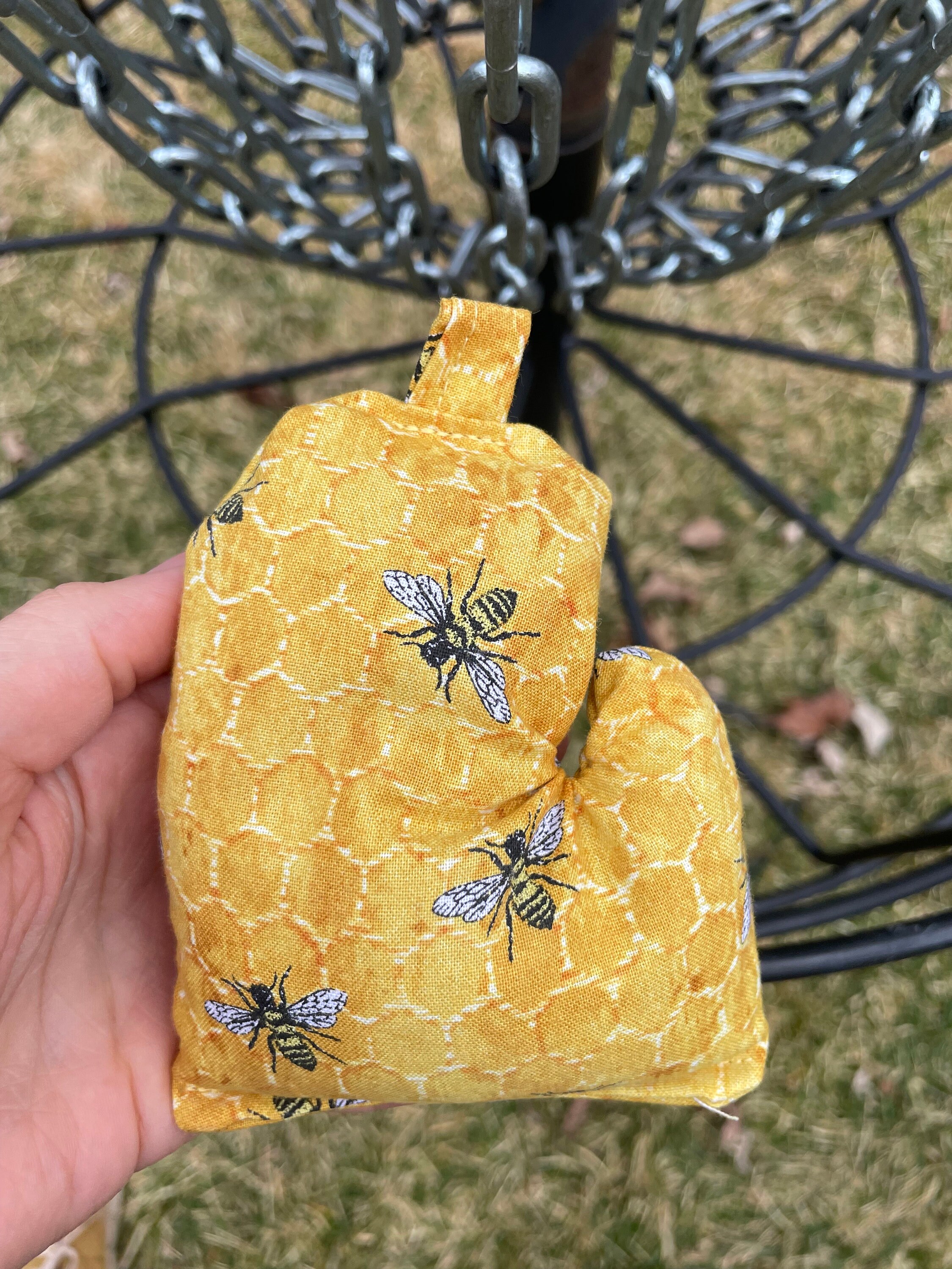 Buzzz Bee Mitten Bag, Disc Golf Bag, Moisture Absorbing Bag, Disc Golf ...