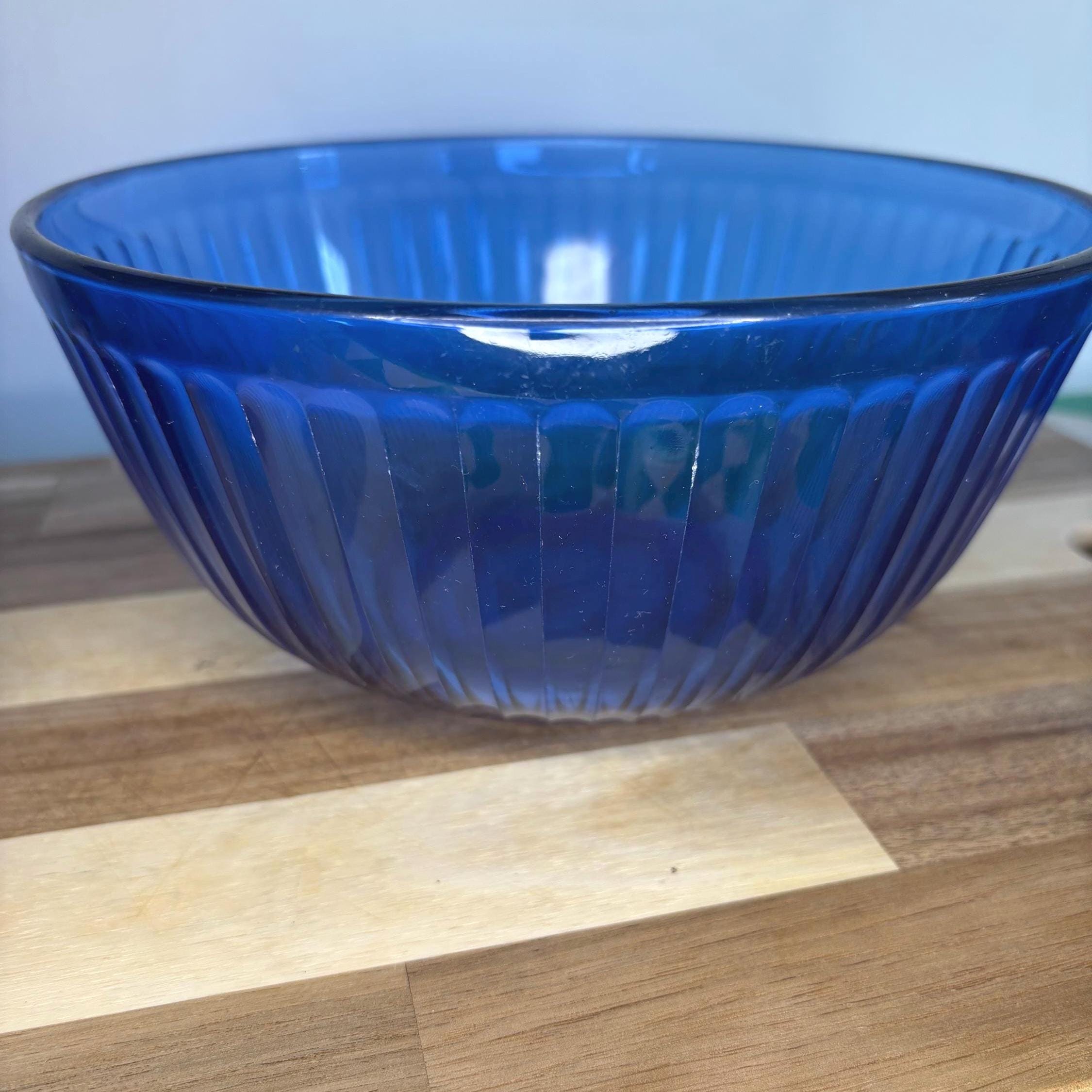Vintage Pyrex Blue Glass Mixing Bowls Set of 2 & Bread Loaf Pan ...