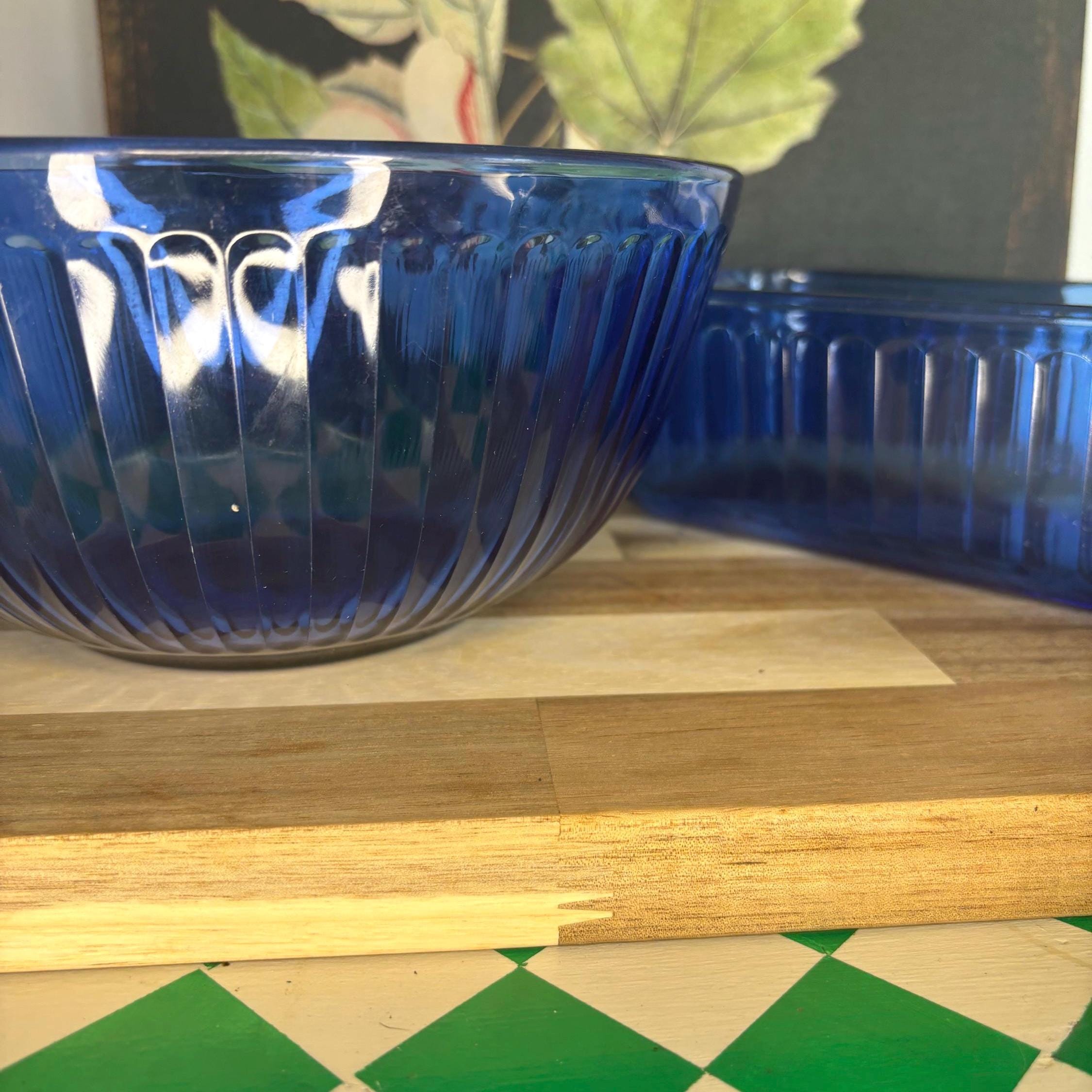 Vintage Pyrex Blue Glass Mixing Bowls Set of 2 & Bread Loaf Pan ...
