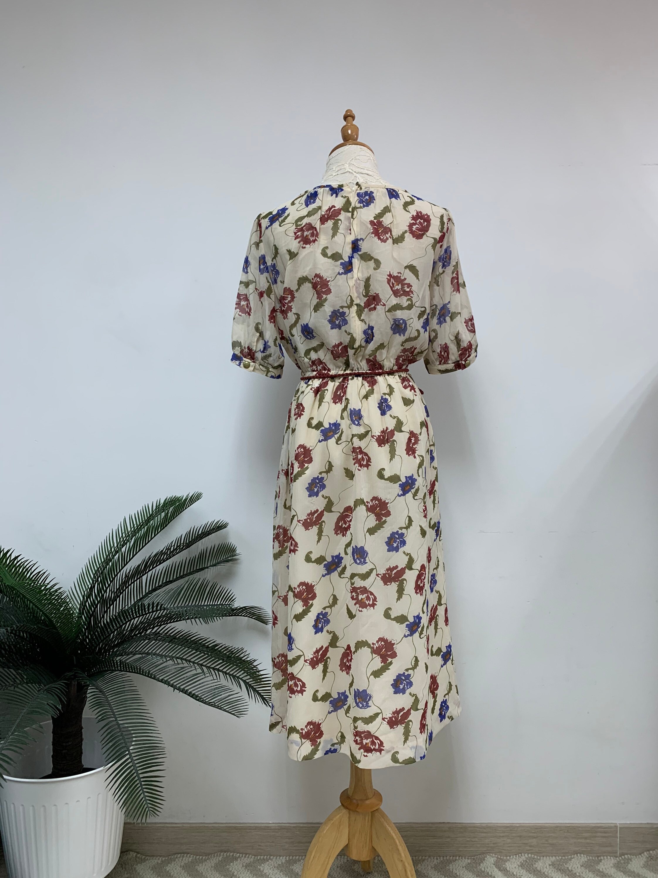 Fabulous Vintage Japanese Floral Pattern Summer Dress / Garden | Etsy