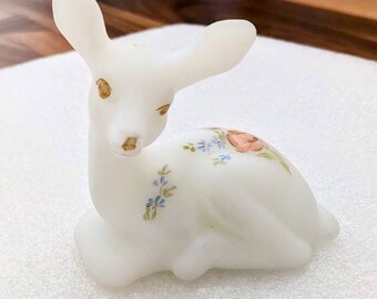 VTG FENTON White Satin Glass Deer Hand Painted - Etsy