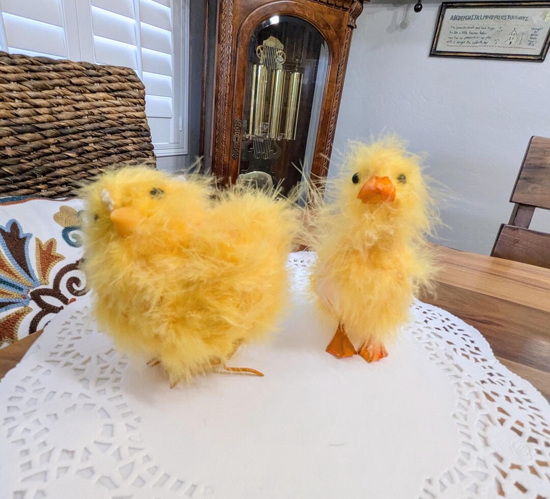 Vintage Easter Spring Chick Duckling Yellow Kitsch Adorable Feathered ...