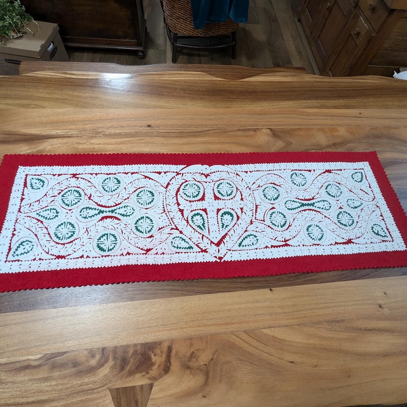 Felt Table Runner - Etsy