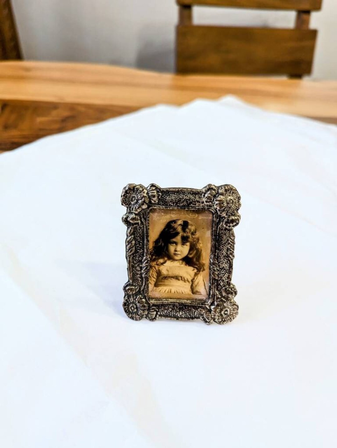 Antique- Frame- Picture- Miniature- Photo- Child- Little Girl- Art ...