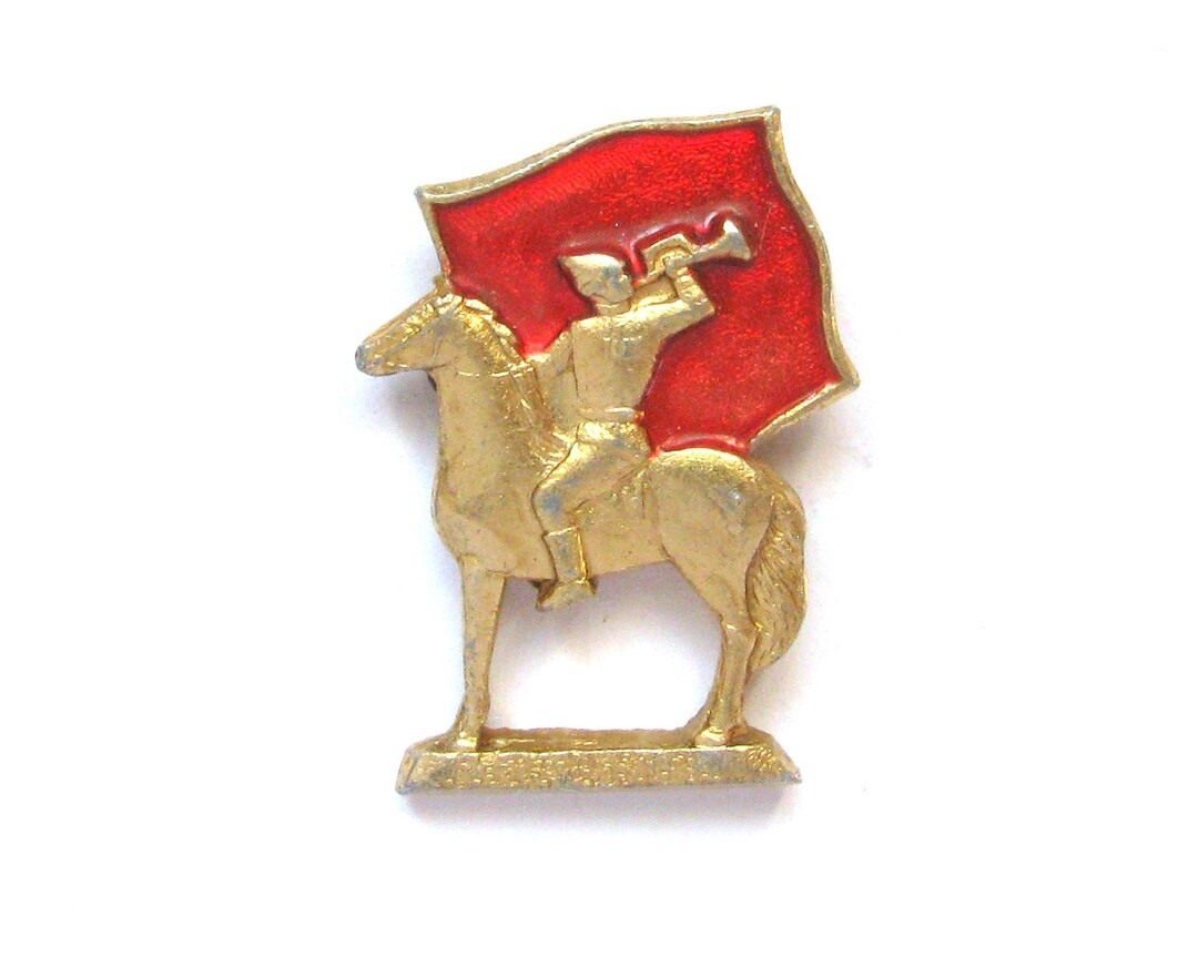 Red Army Soldier Pin, Badge, Horseman, Red Flag, Vintage Metal ...
