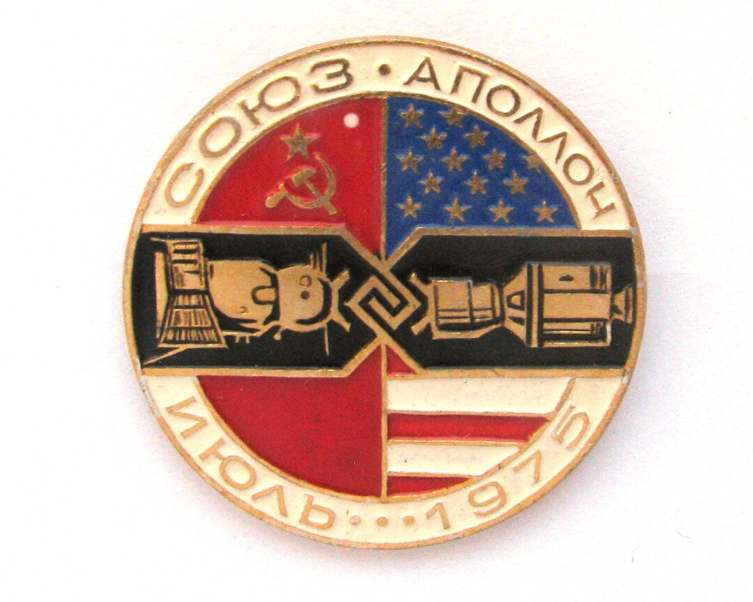 Soviet Space Pin Soyuz-apollo 1975 Cosmos Badge Soviet - Etsy