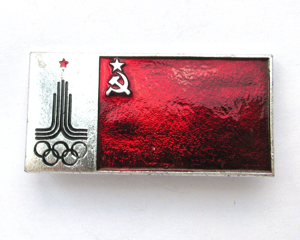 Memorabilia Olympic Soviet red flag Made in USSR Badge 1980 Sign of ...