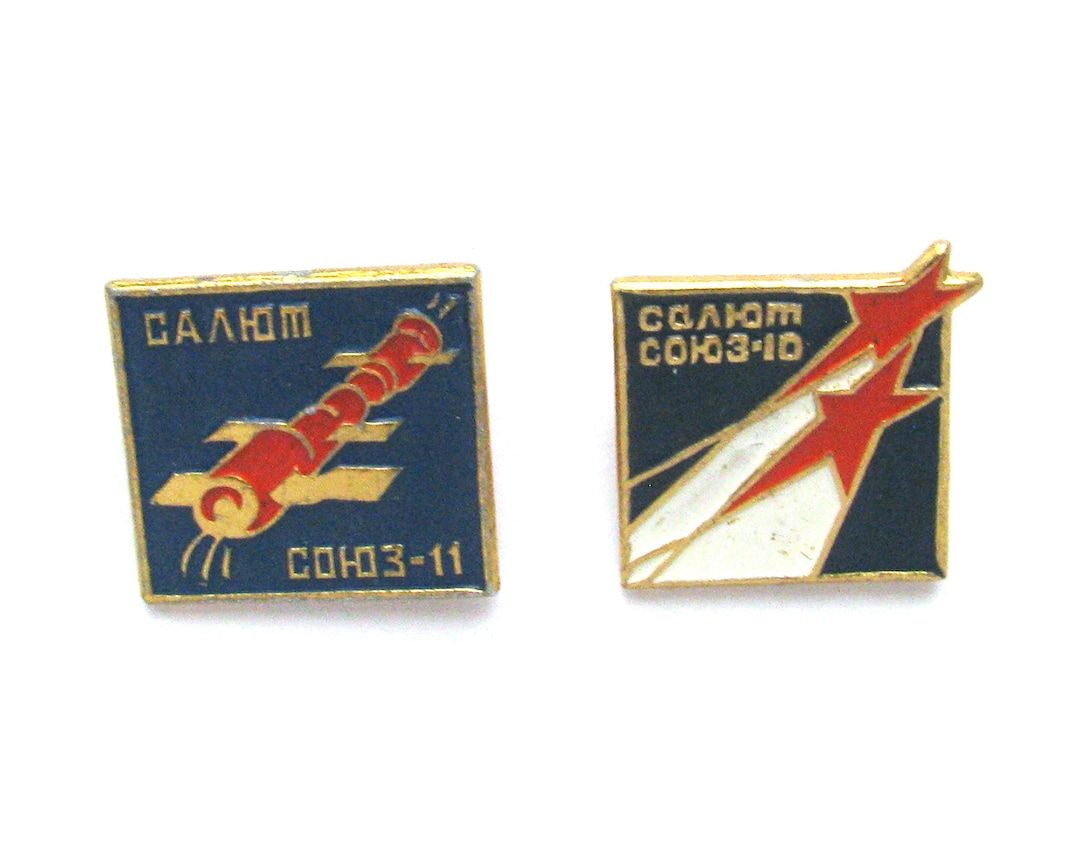 Set of 2 Soviet Space Pins, Soyuz Salyut, Vintage Collectible Badge ...