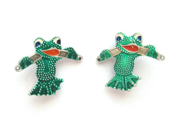 Frog With Yoke Frog Pin Soviet Vintage Badge Animal | Etsy