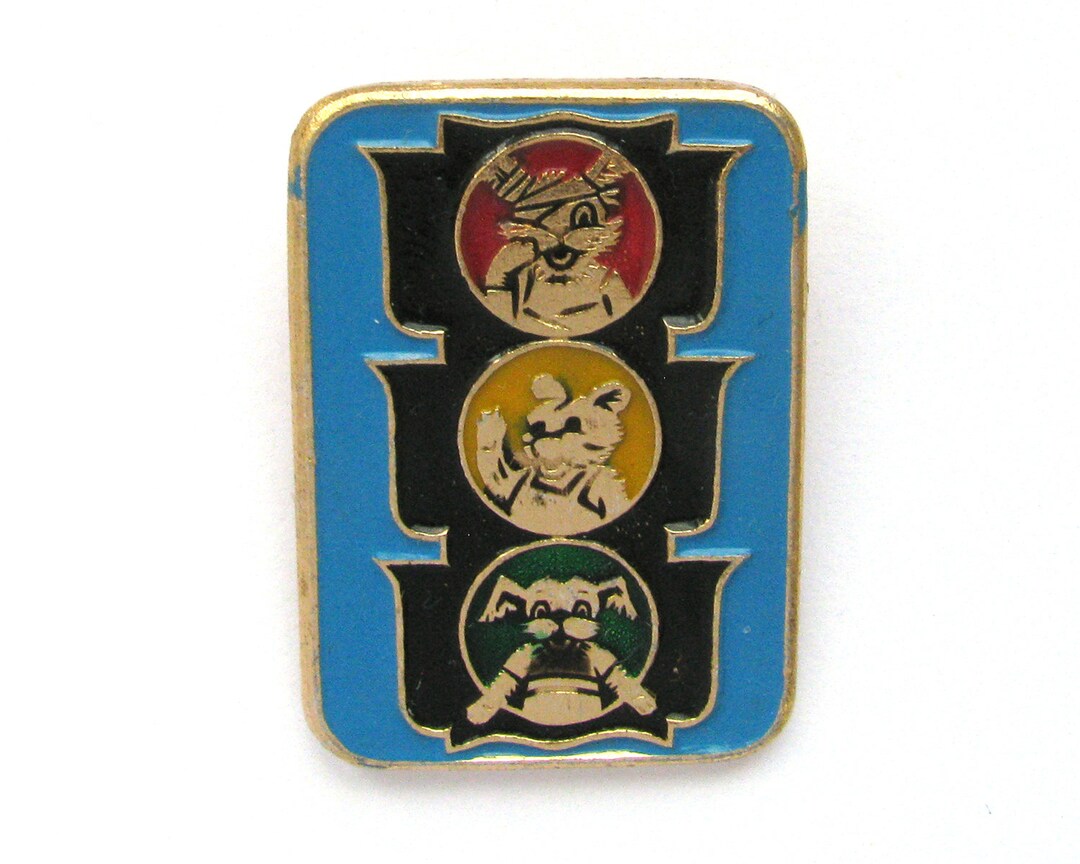 Traffic Lights Pin, Dog, Soviet Vintage Metal Badge, Animal, Soviet ...