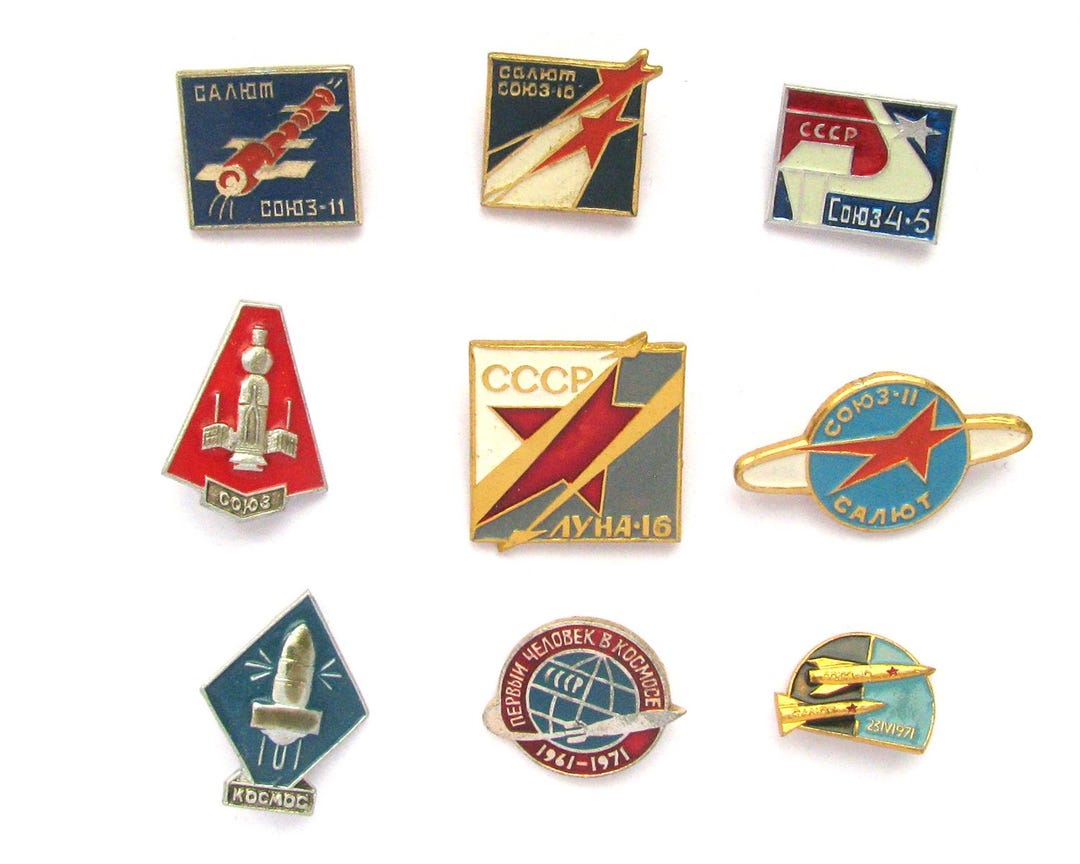 Soviet Space Pins, Badges, Pick From Set, Vostok, Soyuz, Salyut, Luna ...