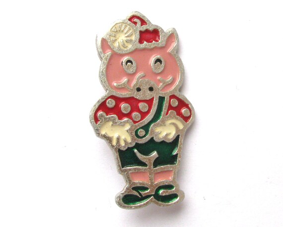 Little Pig Pin, Children badge, Cartoon Character, Pi… - Gem