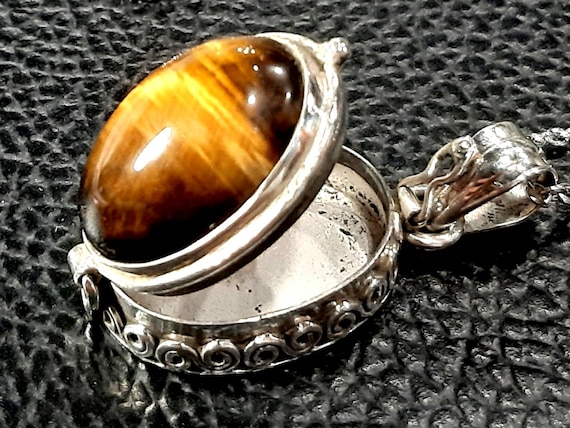 Tigers Eye Photo Locket Necklace Sterling Silver Locket Keepsake 3D Charm Box Movable Lid Pendant Secret Compartment Tiger Eye Gemstone Box Etsy UK