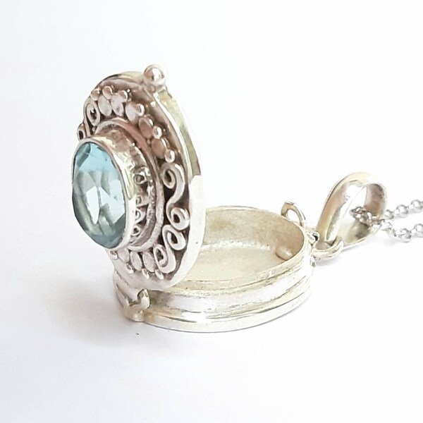 Secret Compartment Necklace - Etsy