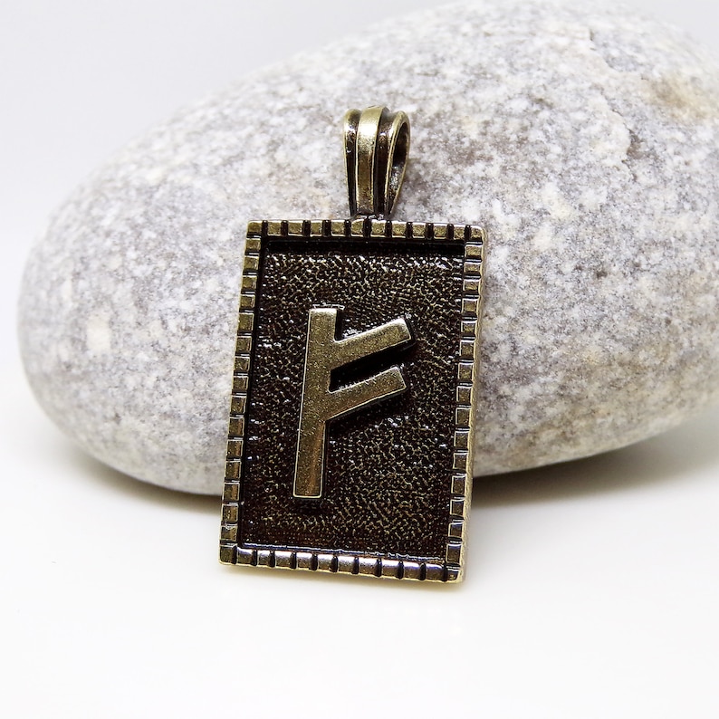 Fehu elder futhark runes - issetutor