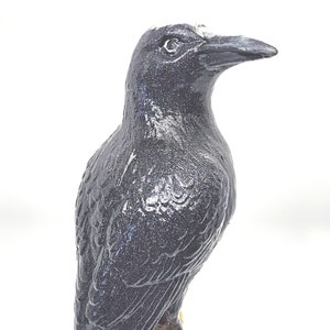 Resin Crow Statue/art/sculpture - Etsy