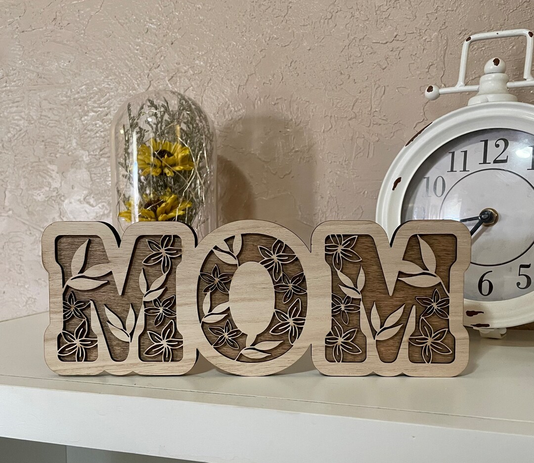 Mom Sign - Gift for Mother’s Day - Christmas - Mom Table Decorations ...