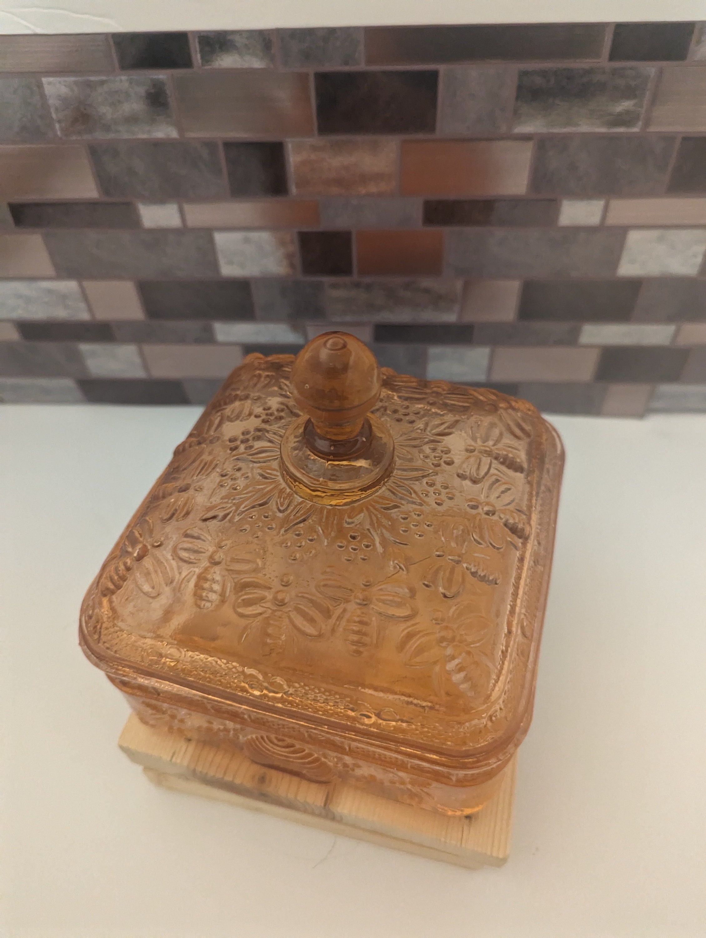 Vintage Tiara Indiana Glass Amber Square Footed Bees Hines Box and Lid ...