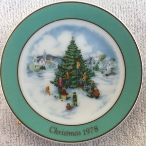 Set of 3 Vintage (1989) Avon Collectible Plate Ornaments ~~ Miniature ...