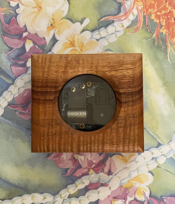 Vintage HAWAII Koa Wood MUSIC BOX hawaiian Wedding | Etsy