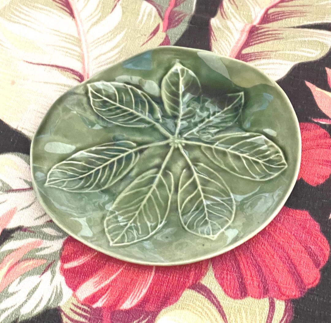 Vintage Hawaiian Potters Guild Hand Made BRASSIA LEAF PLATE - Etsy