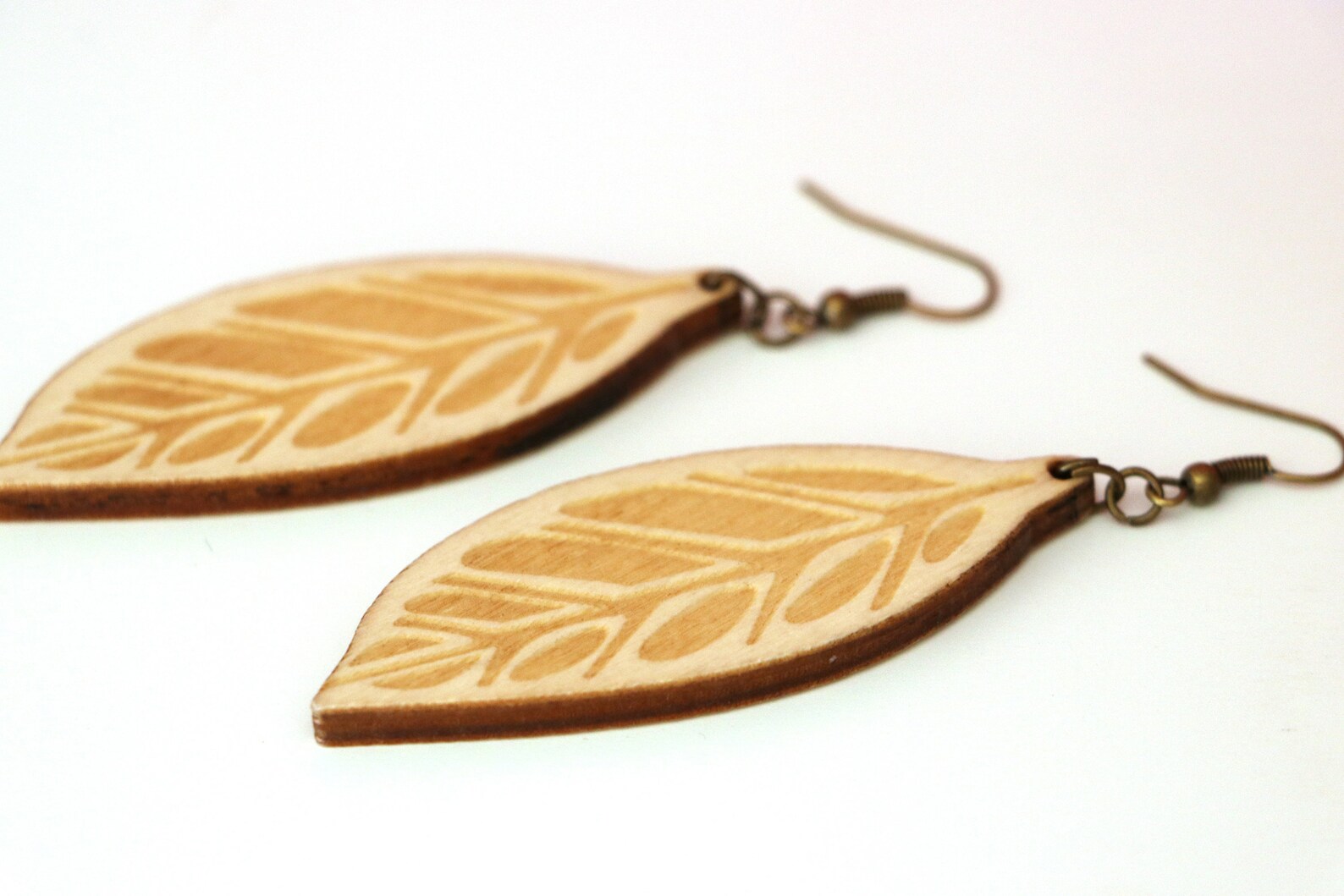 Wood Leaf Earrings Lightweight Dangle Earrings Wooden Etsy España