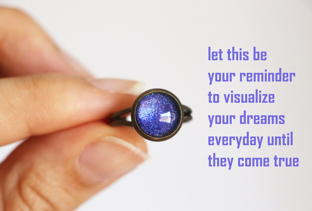 The Manifesting Ring: Ask the Universe, Visualize and Manifest Your ...